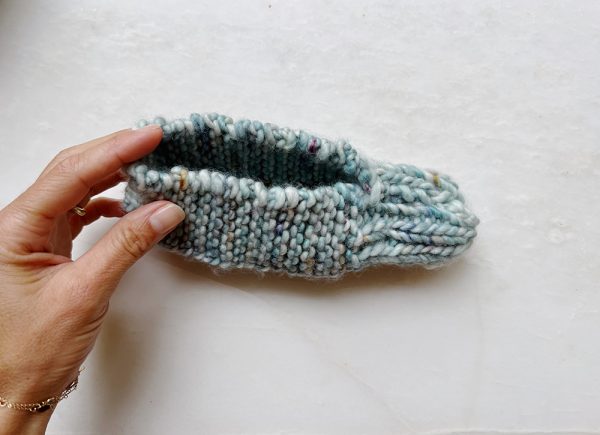 Knitted Slippers - an easy knitting project for kids - Courtney Adamo