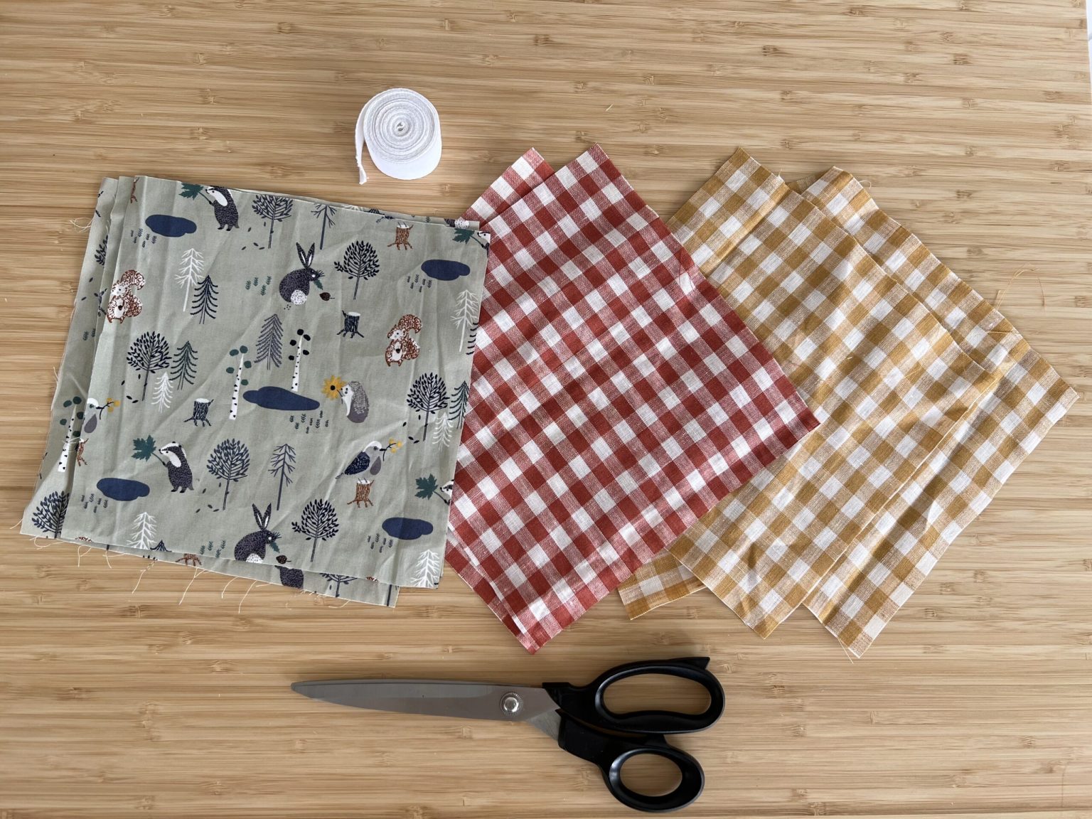 Make your own birthday bunting - Courtney Adamo