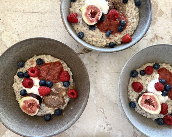 My Morning Porridge: Oats with Chia Seeds, plus Delicious Toppings ...